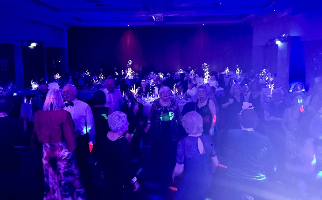 FIREFLY Band | Autumn & Winter 2022 gigs - FIREFLY Band